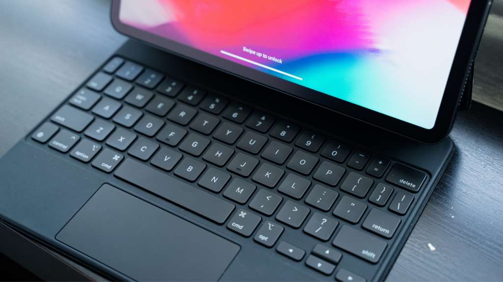 Using A Keyboard and Mouse With Your iPad - Macally Blog