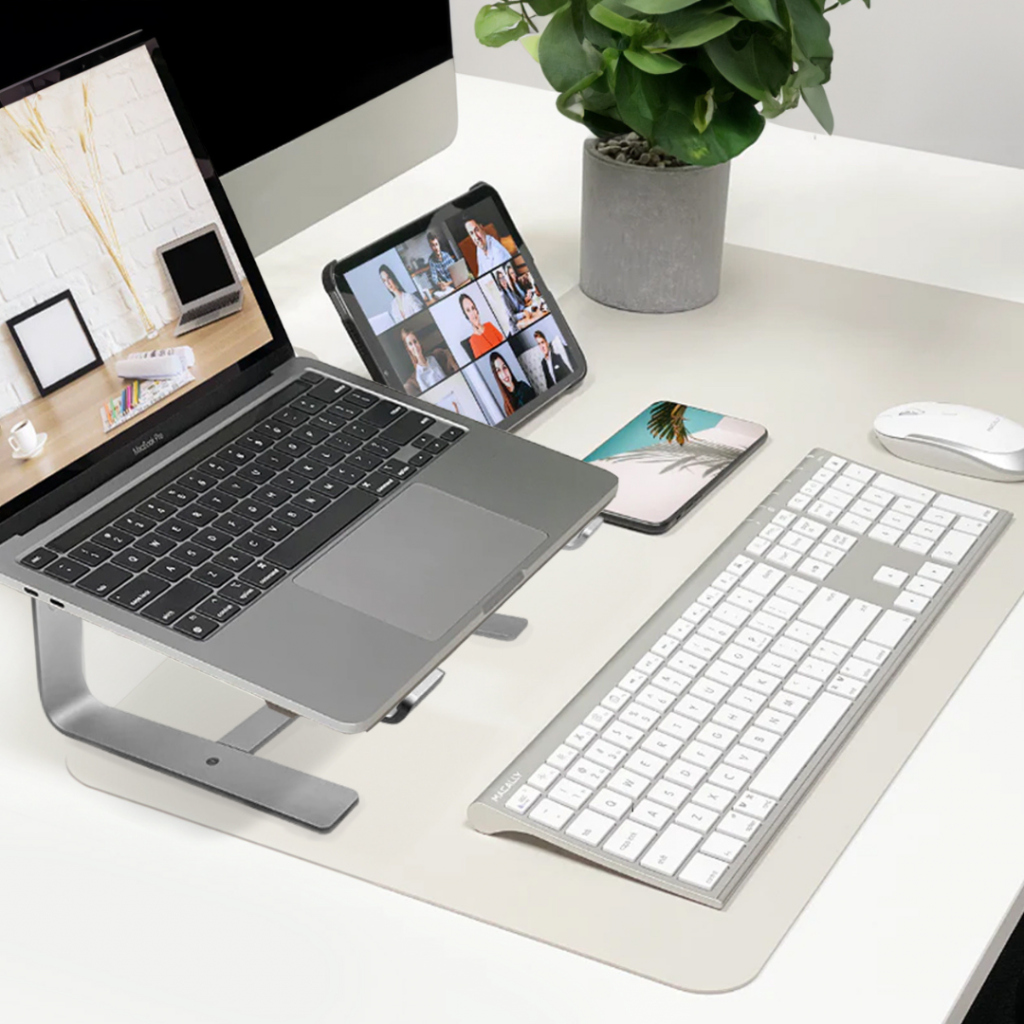 How To Create The Perfect Macbook Pro Setups - Macally Blog