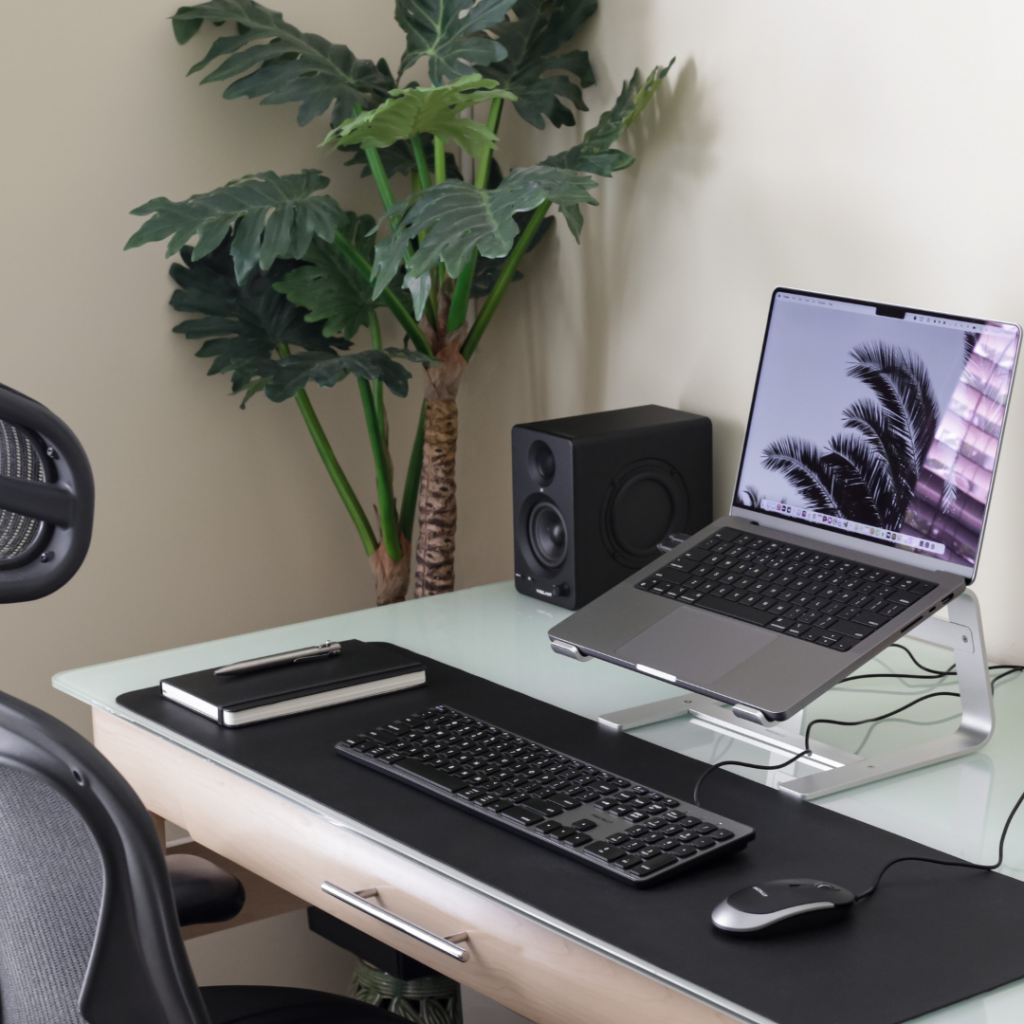 Your Complete Laptop Desk Setup Guide for 2023 - Macally Blog