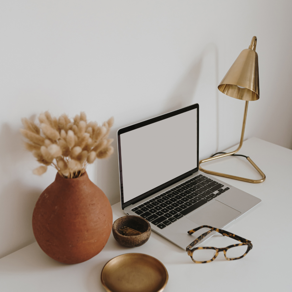 Turn Your Laptop Setup To Perfect Work Station - Macally Blog