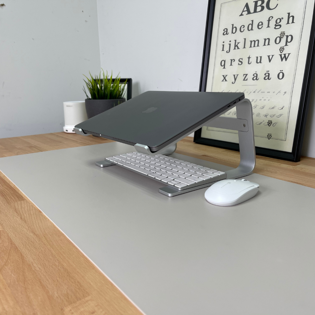 Turn Your Laptop Setup To Perfect Work Station - Macally Blog