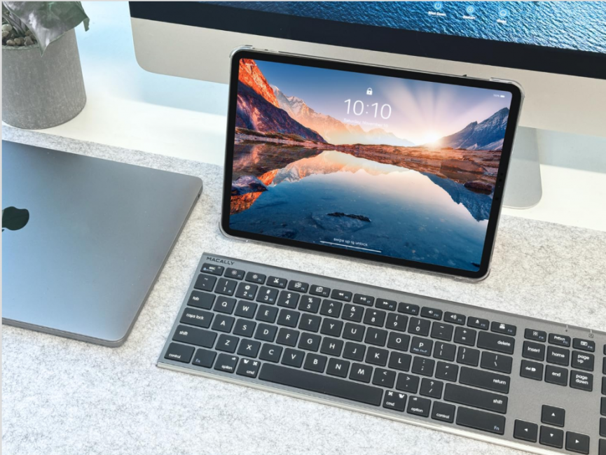 Top Wireless Keyboards for Mac for IT Professionals - Macally Blog